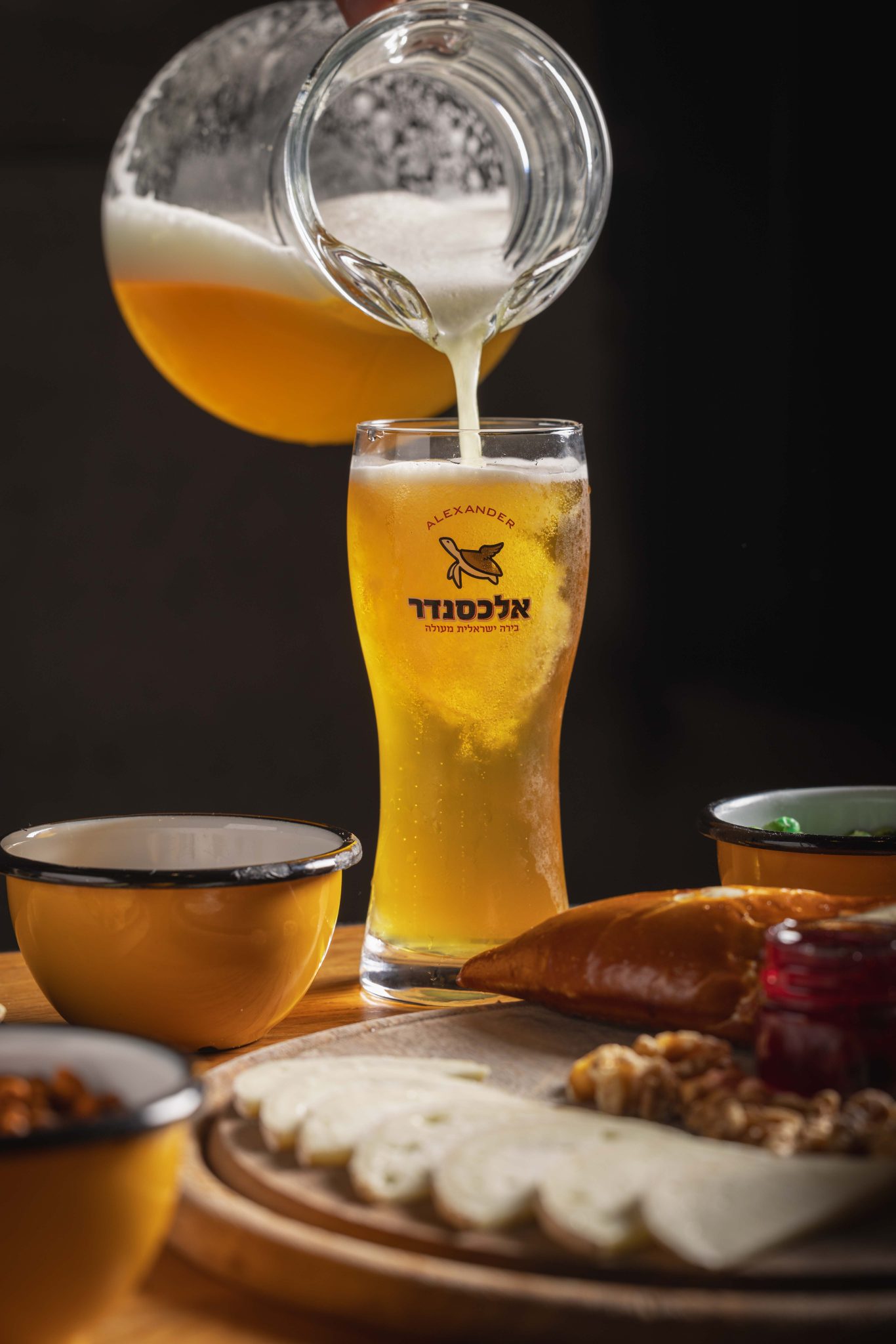 דף הבית - בירה אלכסנדר